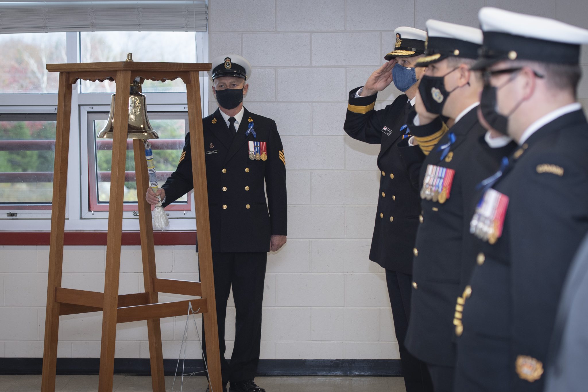 52 years on, survivors and family remember HMCS Kootenay tragedy at sea ...