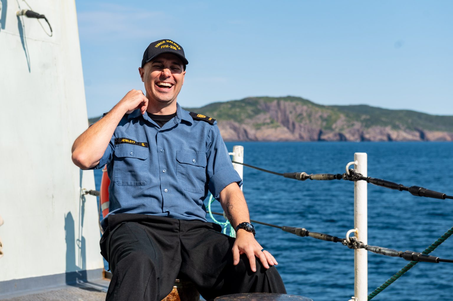 CPO2 Andy Hewlett on 20 years with the CAF / Le Pm 2 Andy Hewlett parle ...