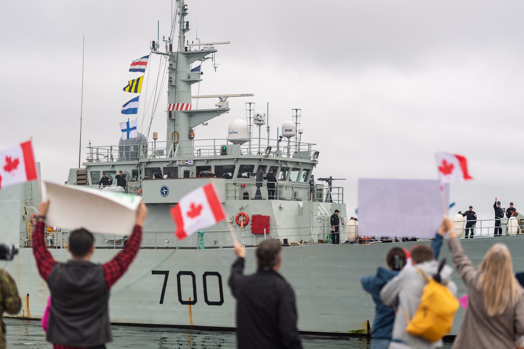 Kingston-class ships welcomed home from Op Reassurance | Trident Newspaper