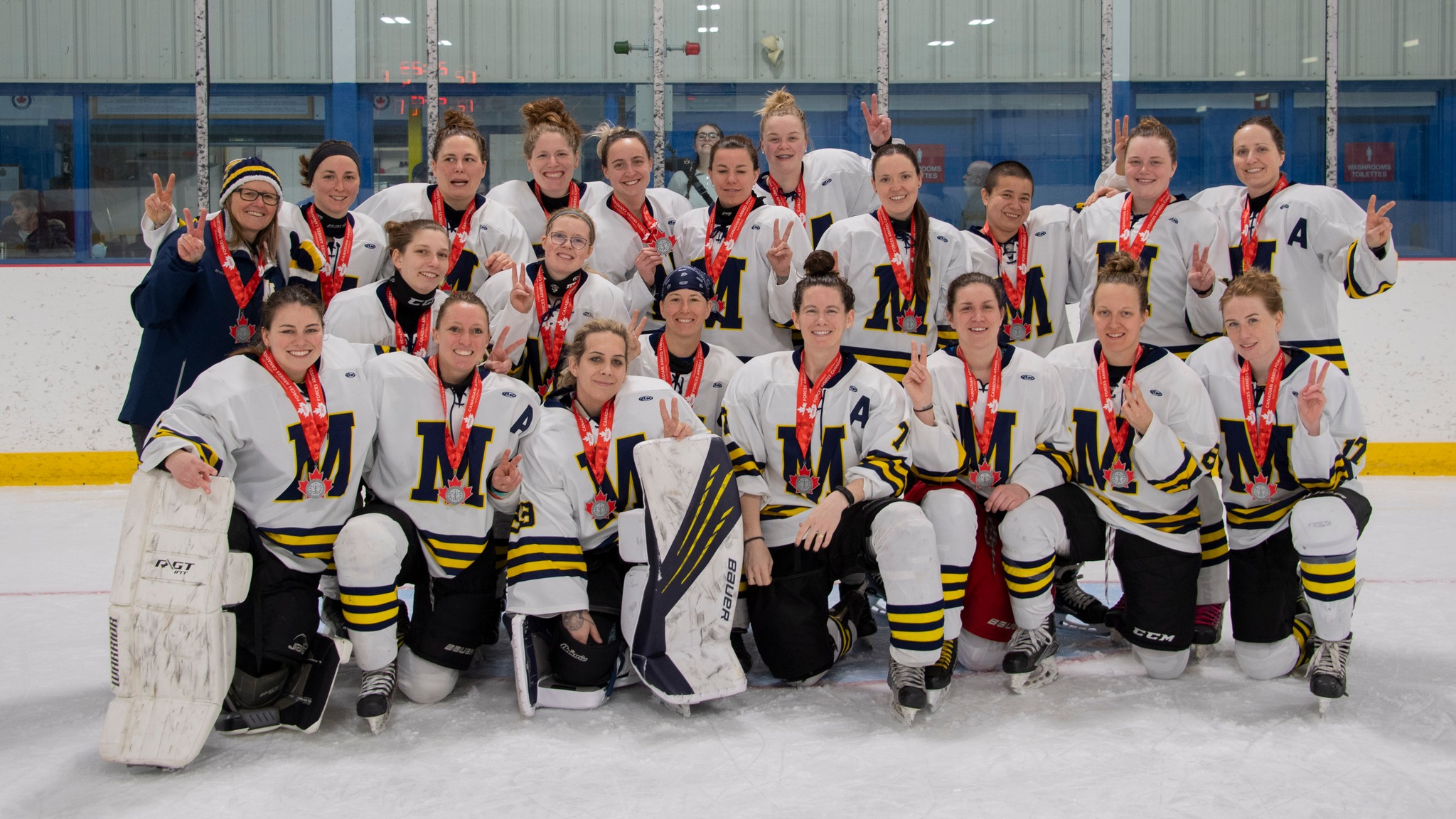 Firsthand Account: Mariners show resilience at hockey nationals ...