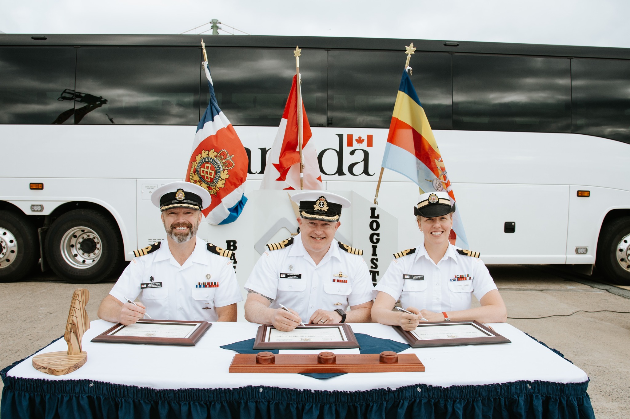 Cdr Edmonds commended for leadership at BLog Change of Command ...