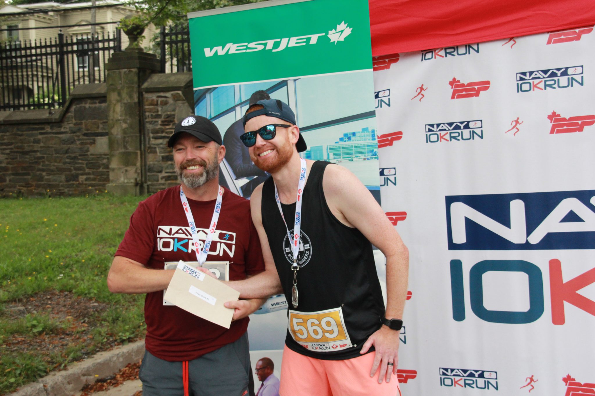 More than 400 hit the streets for annual Navy 10K | Trident Newspaper