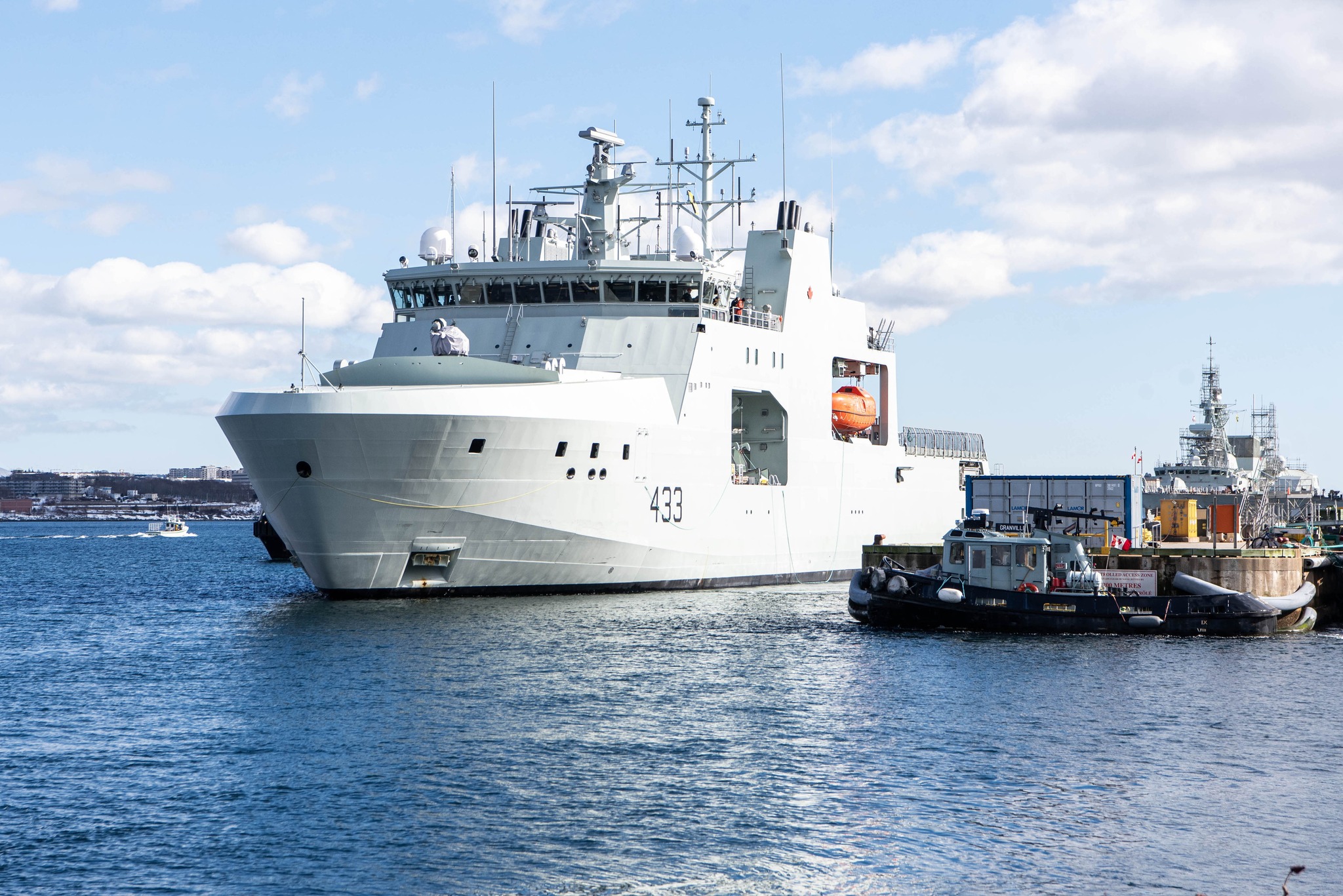 HMCS William Hall heads to sea ahead of Heritage Day events | Trident ...