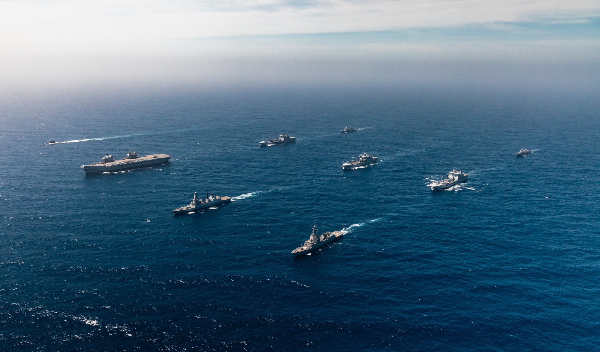 HMCS Ville de Québec joins UK-led Carrier Strike Group at sea | Trident ...