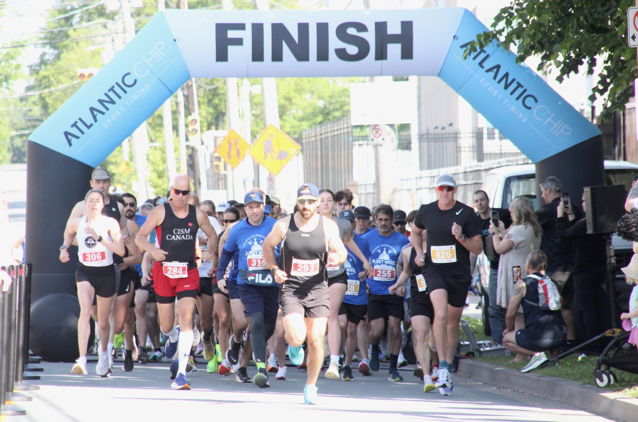 CAF athletes turn out for Fleet Week run | Trident Newspaper